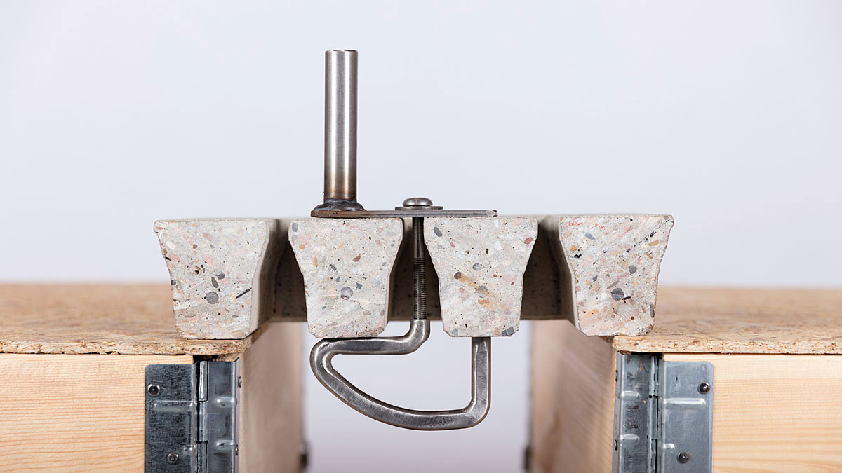 Innovative slat anchor can be positioned without special tools - Press ...